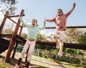 Мел. Медиа про образование и воспитание детей